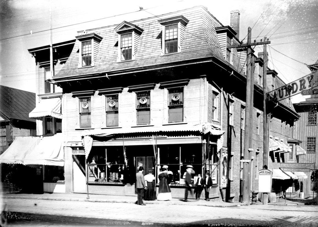 Greater Nashua Flashback | News, Sports, Jobs - The Nashua Telegraph